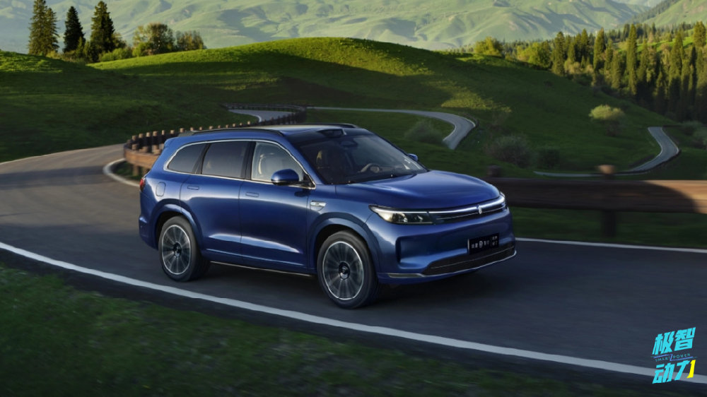 理想L6 vs 问界M7：25万预算，谁才是家用SUV的终极选择？-新浪汽车