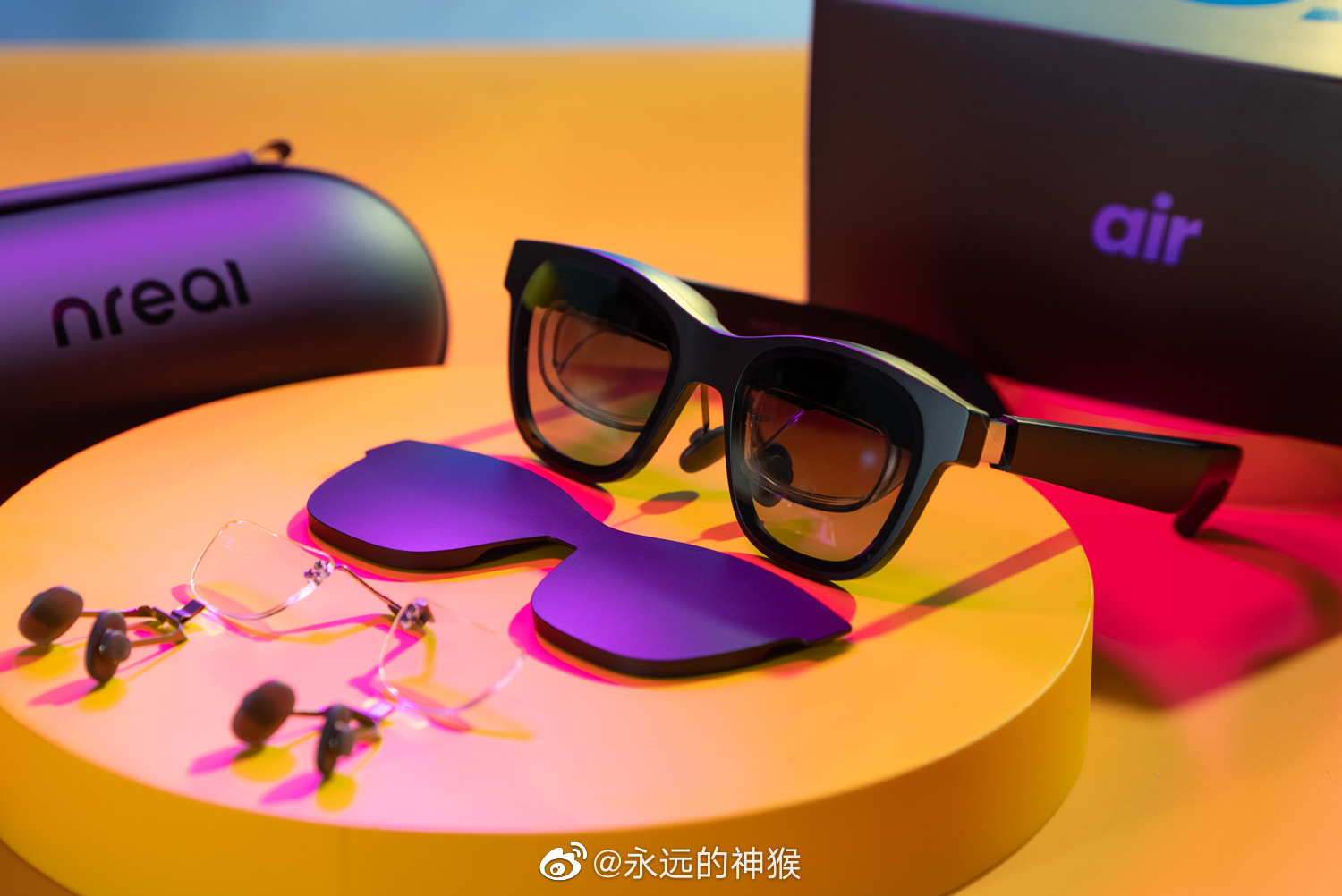 新玩具nreal air AR眼镜。开箱美图来一组|美图|AR眼镜|玩具_新浪新闻