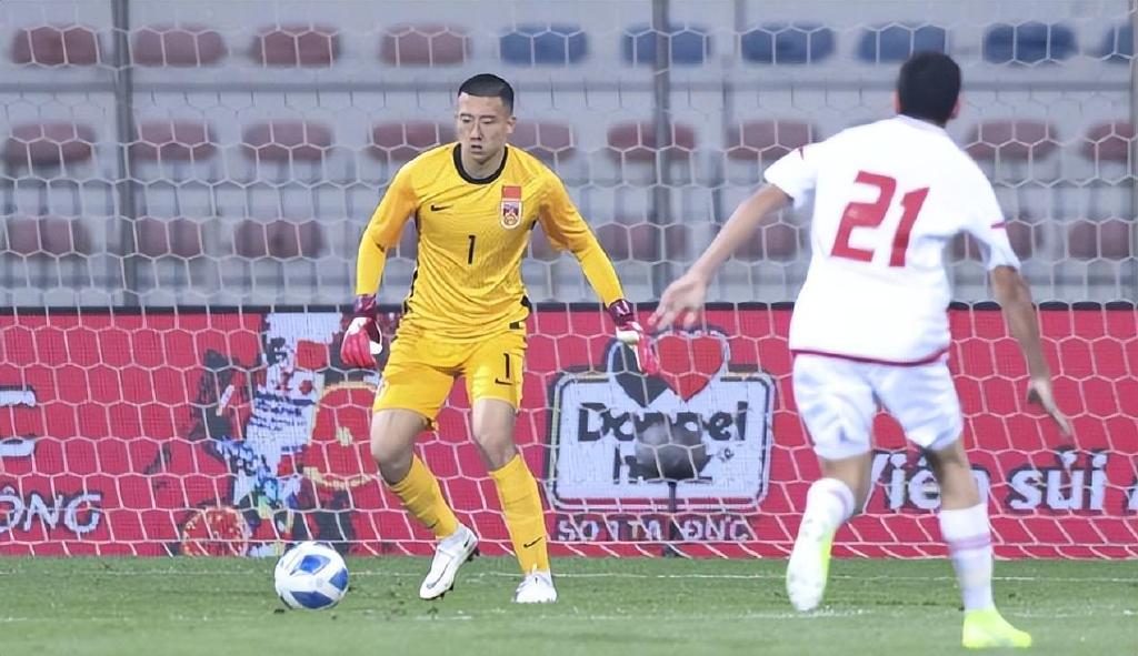 U24国足出征！开启飞行拉练之旅，门将放豪言：杭州亚运会夺金