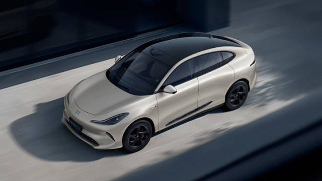 20万级智能SUV新选择！智己LS6对决阿维塔07，谁更值得入手？-新浪汽车