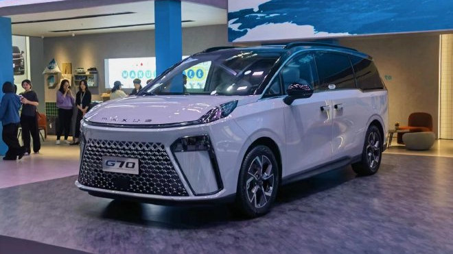 上汽大通MAXUS G70广州车展正式上市 中型MPV新星-新浪汽车