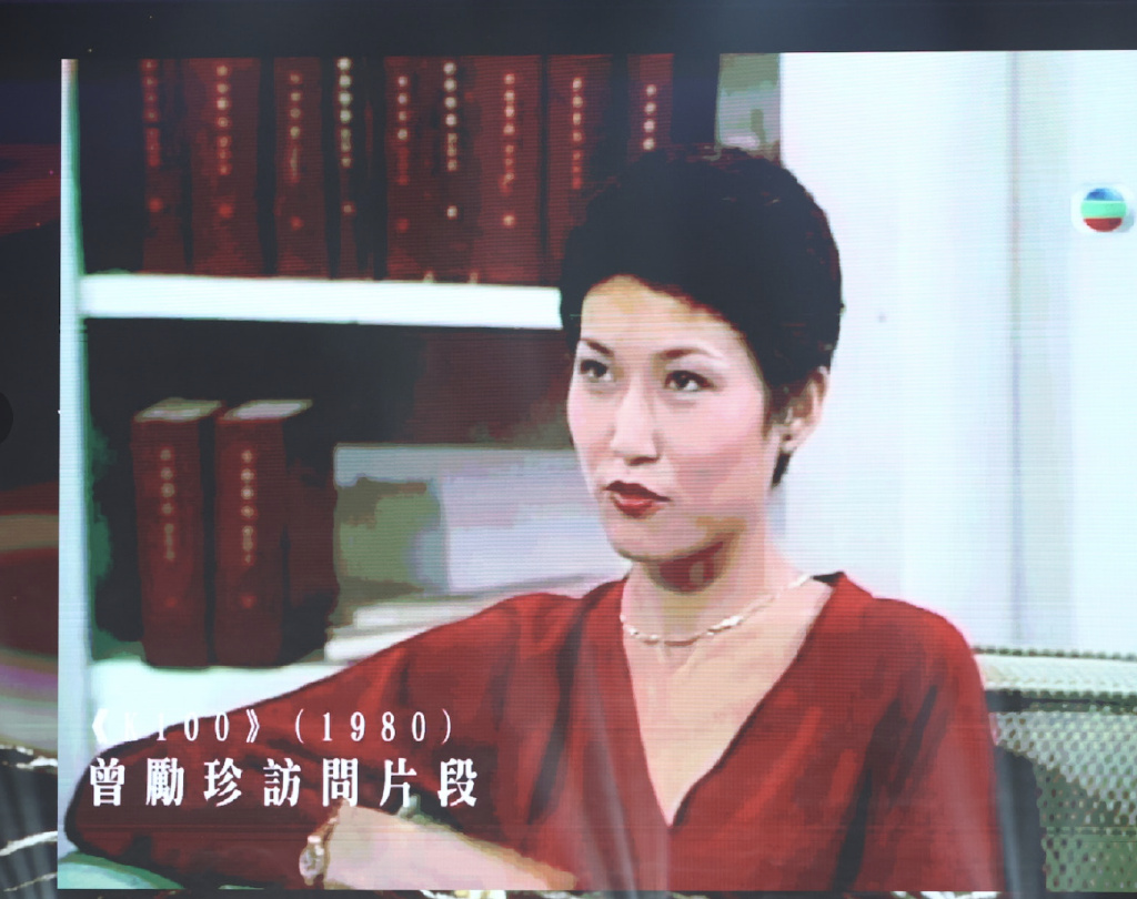 70岁TVB高层夺演艺大奖，屹立TVB达49年，曾一人独大掌控艺人命脉|曾励珍|艺人|乐易玲_新浪新闻