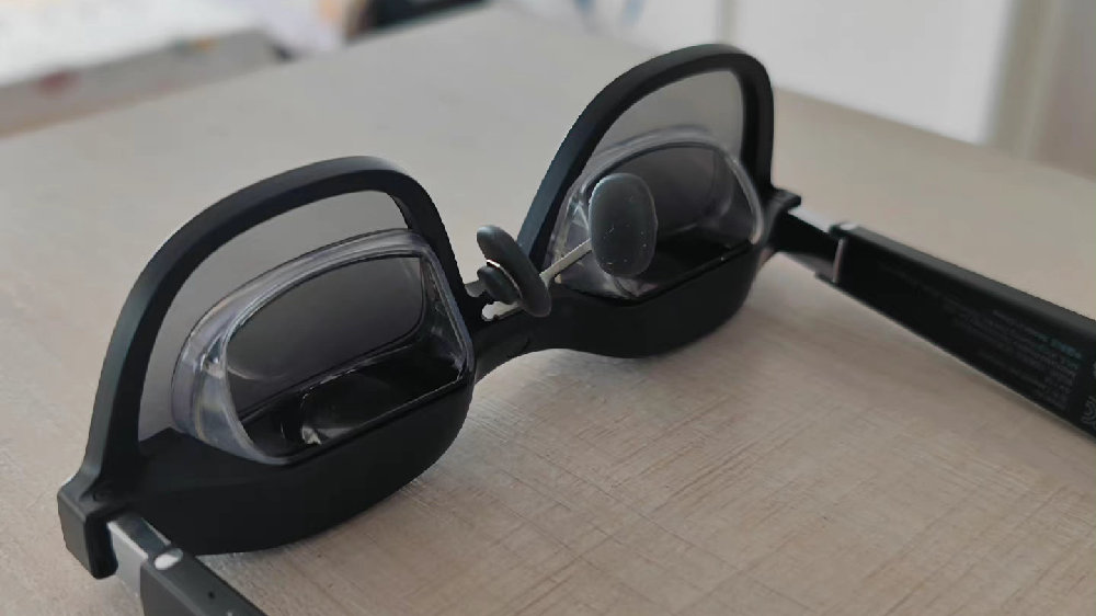 2299就能享受的AR视界——Nreal Air AR眼镜评测|ar眼镜|AR|设计_新浪新闻