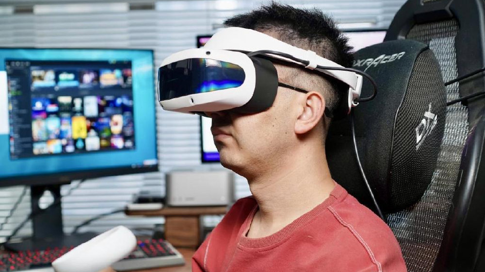入门级PCVR大朋VR E4评测体验，或许是你的第一台VR|设计_新浪新闻