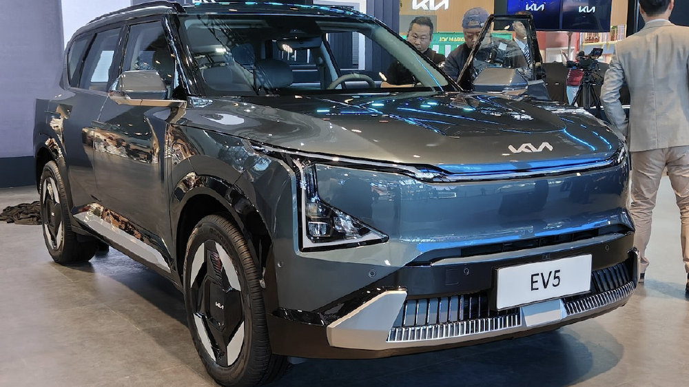 2023广州车展 | 续航700公里 起亚EV5正式上市售14.98万元起-新浪汽车