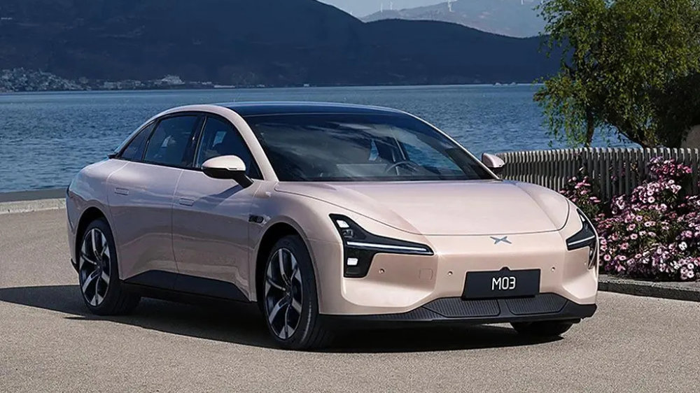 售价11.98万元起，小鹏MONA M03上市，五菱星光买早了？|小鹏汽车|五菱|星光_新浪新闻