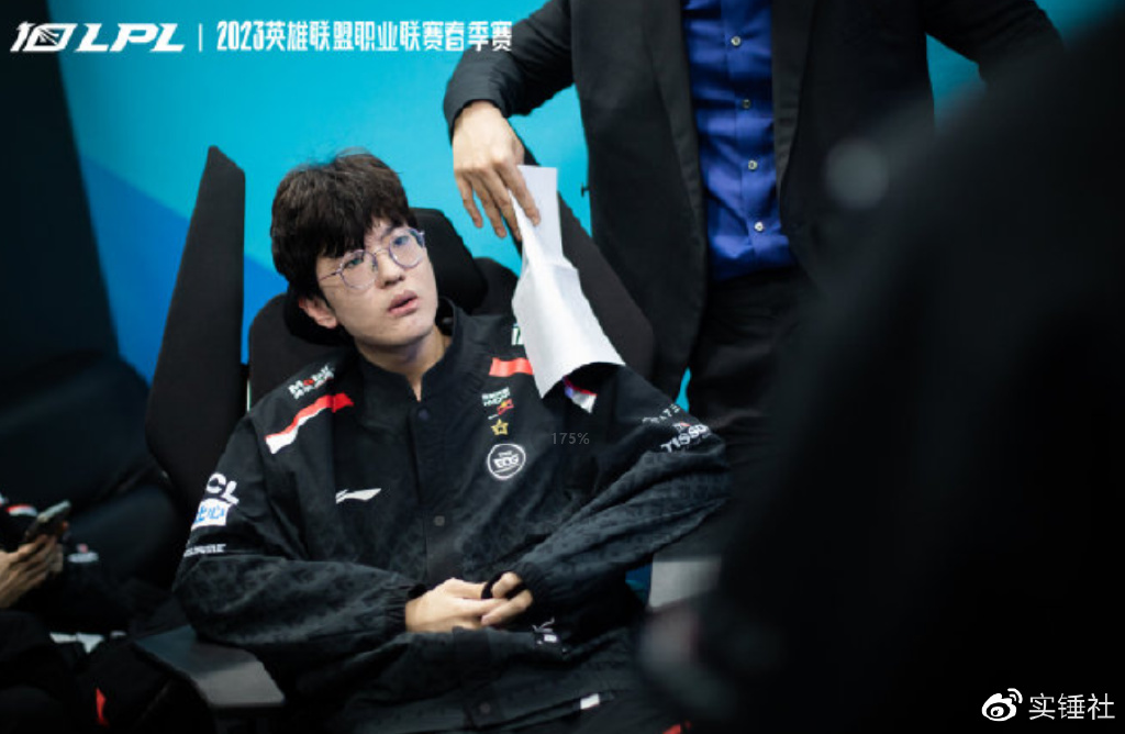 被FPX教育后EDG内部视频曝光！Meiko当场沉默自闭