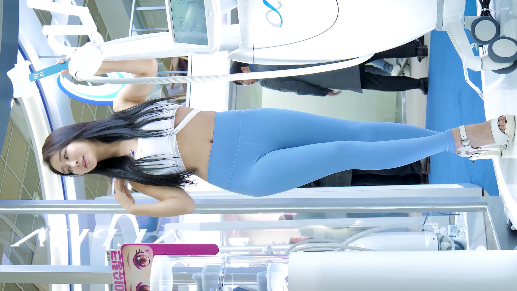 레이싱 모델 소이 Racing model SOY] 직캠 Fancam 2019 KIMES_新浪新闻