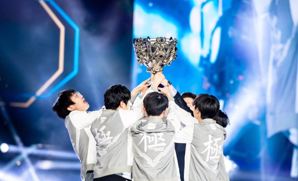 翻过这座山！解说记得正式宣布离职，职业生涯经典语录回顾