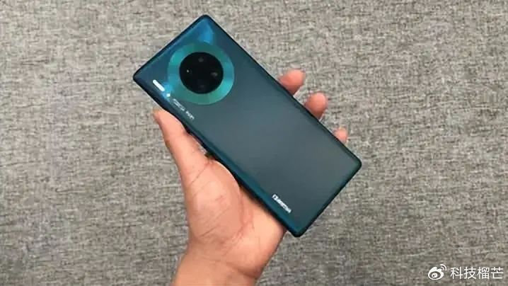 2023年买了一台4年前的华为Mate30Pro，真让我又喜又忧|长焦相机|华为|感光_新浪新闻