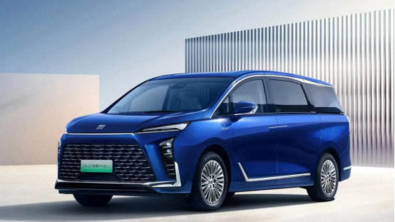 能竞争腾势D9 DM-i？售35.99万起！新别克GL8陆尊PHEV上市-新浪汽车