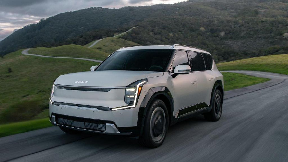 韩国人的理想L8来了！起亚EV9敢卖35万，销量看齐帕里斯帝-新浪汽车