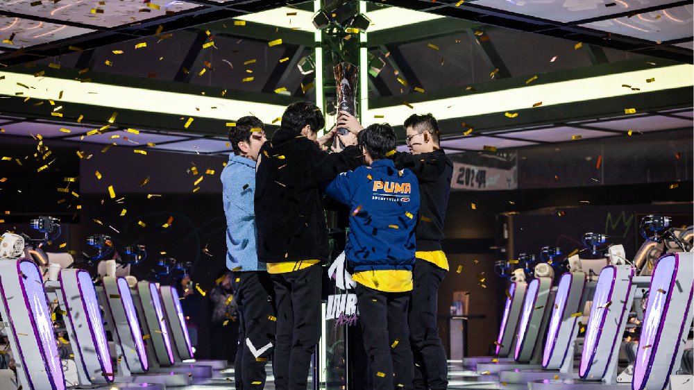 破浪而出！KBG夺得英雄联盟手游WRL A2总冠军|总决赛|英雄联盟手游_新浪新闻