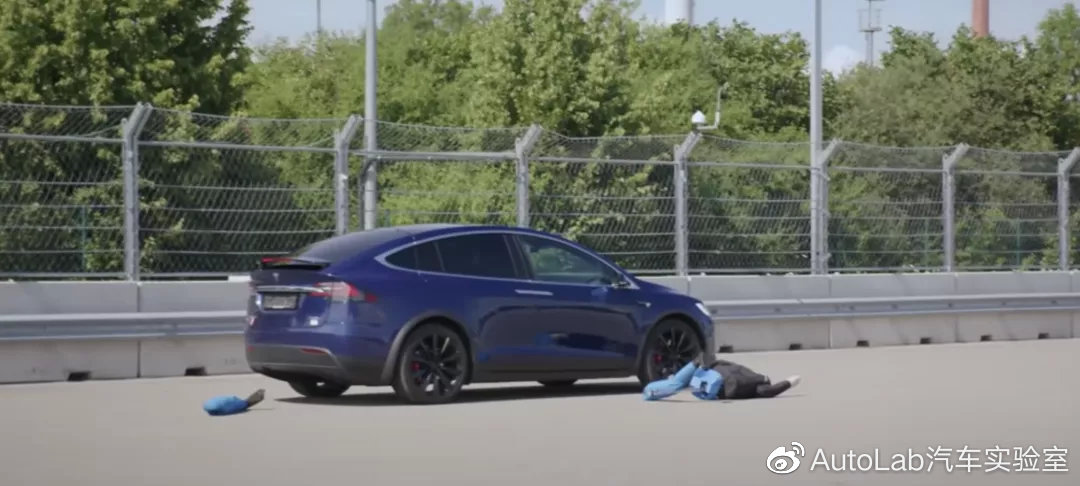 CES 2022 | 辅助驾驶的新宠，半固态激光雷达齐亮相