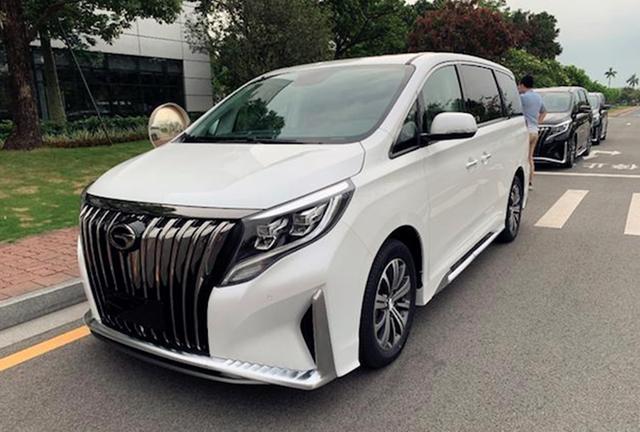 传祺GM8“大师版”开启预售,2.0T发动机拥有252匹，只卖23.98万