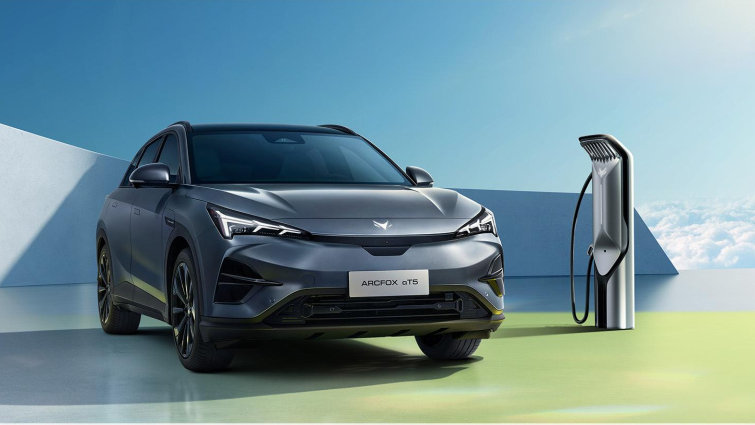 20万以内唯一具备800V超充，阿尔法T5重新定义家用车-新浪汽车