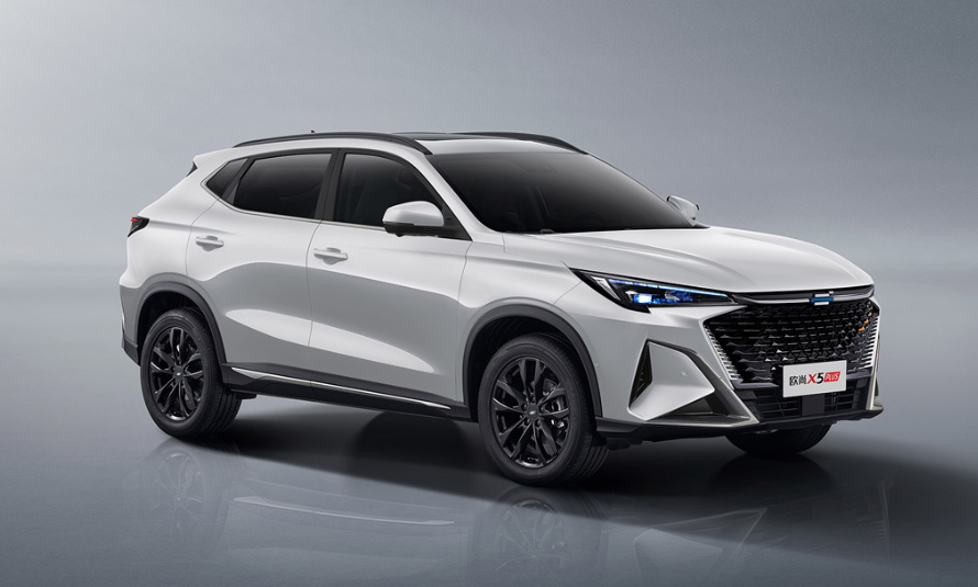 更年轻 更欧尚 长安欧尚X5 PLUS上市售9.59万起