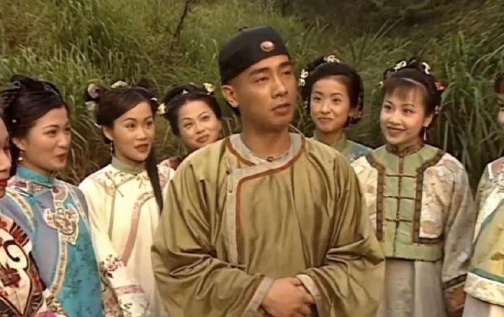陈少霞罕见参加内地综艺,与《鹿鼎记》演员重聚,嫁富商后成阔太