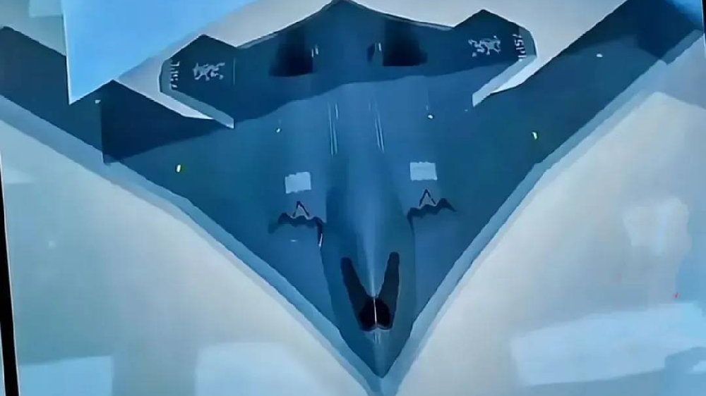 长春航展展示H-20模型，是否标志我国隐身战略轰炸机即将横空出世？|轰炸机|隐身轰炸机|战略轰炸机_新浪新闻