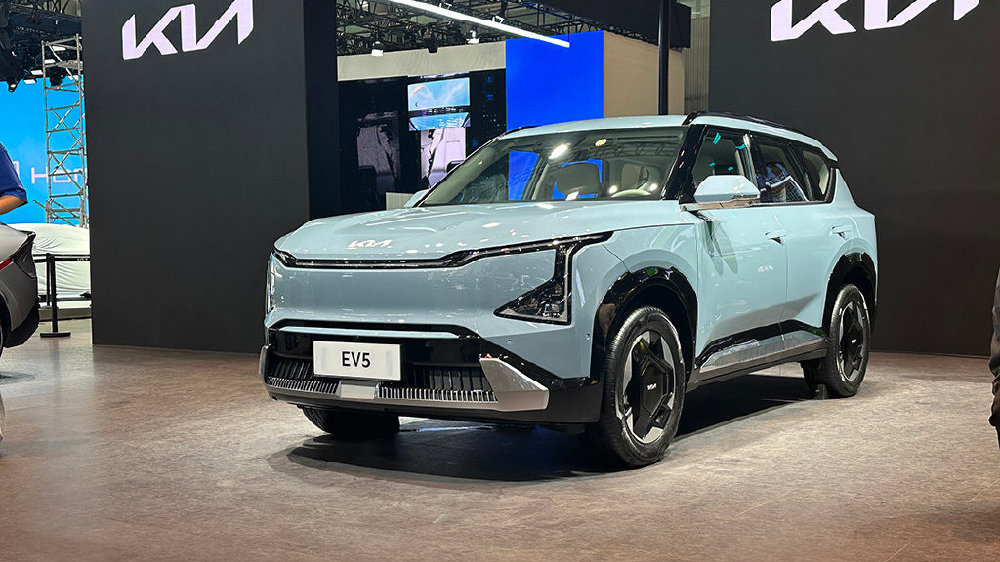 2024广州车展丨新增GT-Line版 2025款起亚EV5上市售14.98万起-新浪汽车