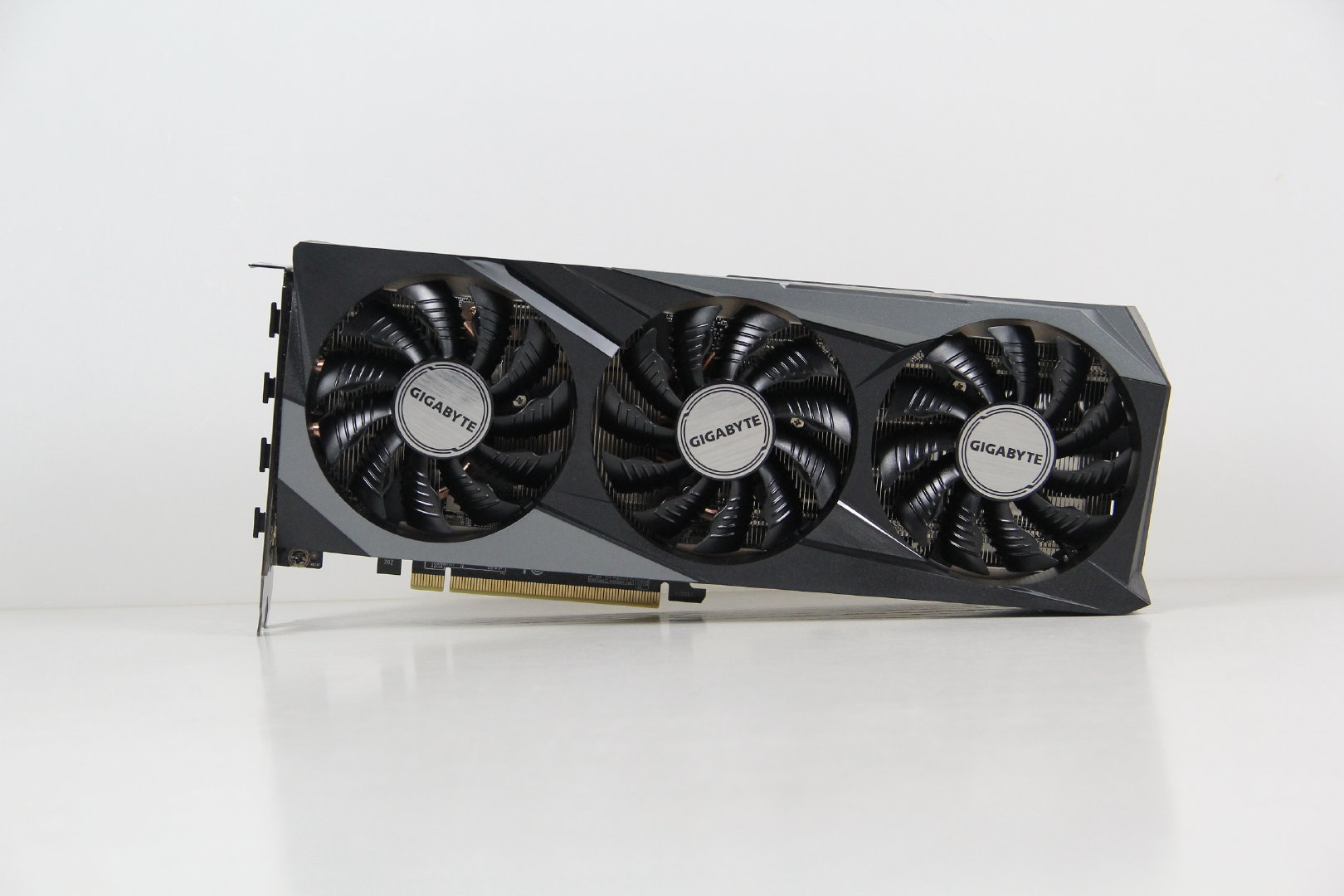 技嘉GeForce RTX 3060Ti魔鹰PRO开箱评测|技嘉|geforce|显卡_新浪新闻