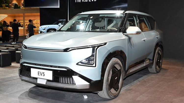 提前一个月！起亚EV5 720版将于2月1日上市-新浪汽车