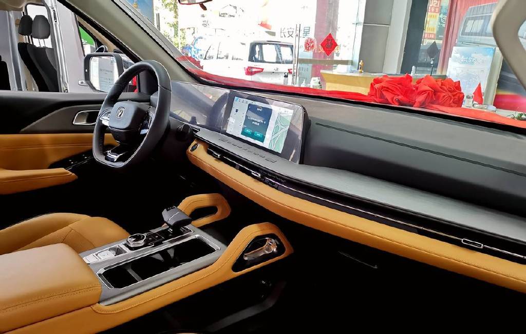 皮卡高端化的标准是什么？看看长安览拓者就知道了