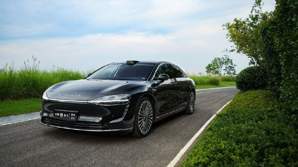 BBA集体迷失？科技豪华享界S9给了传统豪华上了一课-新浪汽车