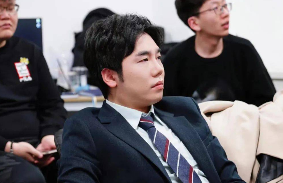 火药味十足！Tabe放话要零封JDG，称Homme不配拿顶薪