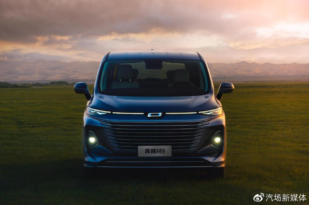 平替红旗HQ9还能跑沙漠？一汽奔腾MPV M9外观图曝光