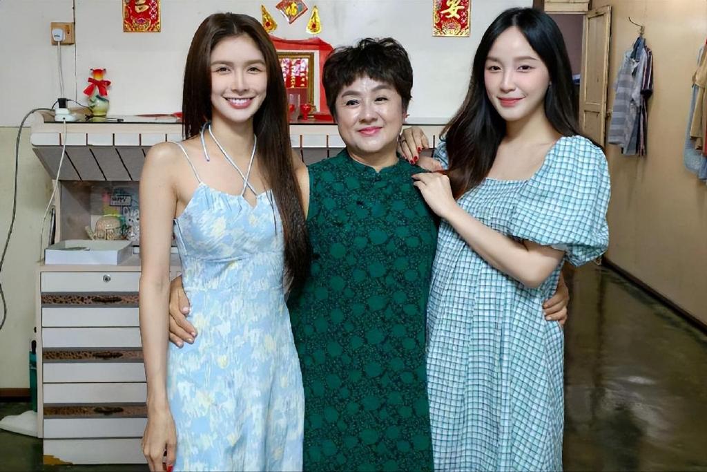 好事将近：王大陆蔡卓宜父母亲人合照 ，网友祝福无限！ -6parkbbs.com