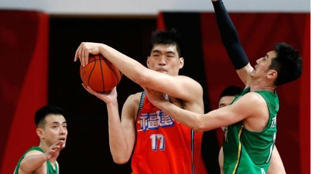 合同到期走人！2米20高塔内线正式从CBA退役，转战NBL冲击总冠军|孙喆|CBA|福建男篮_新浪新闻