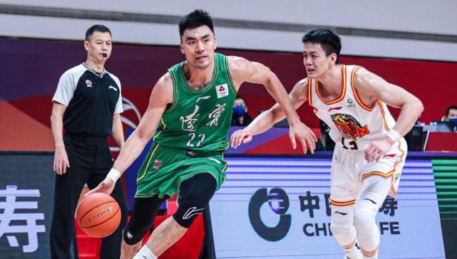 李晓旭丢关键篮板赛后自责:差点被我干输了 老同志恢复真慢