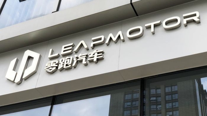 诱导锁单、不予退定金？零跑C01被车主投诉-新浪汽车