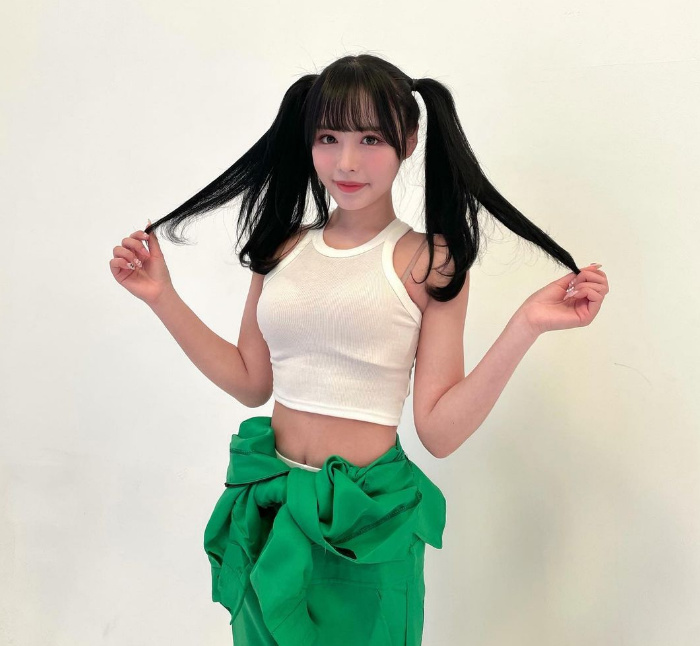 Oner姐姐晒美照！网友：Faker近水楼台，这不出手？