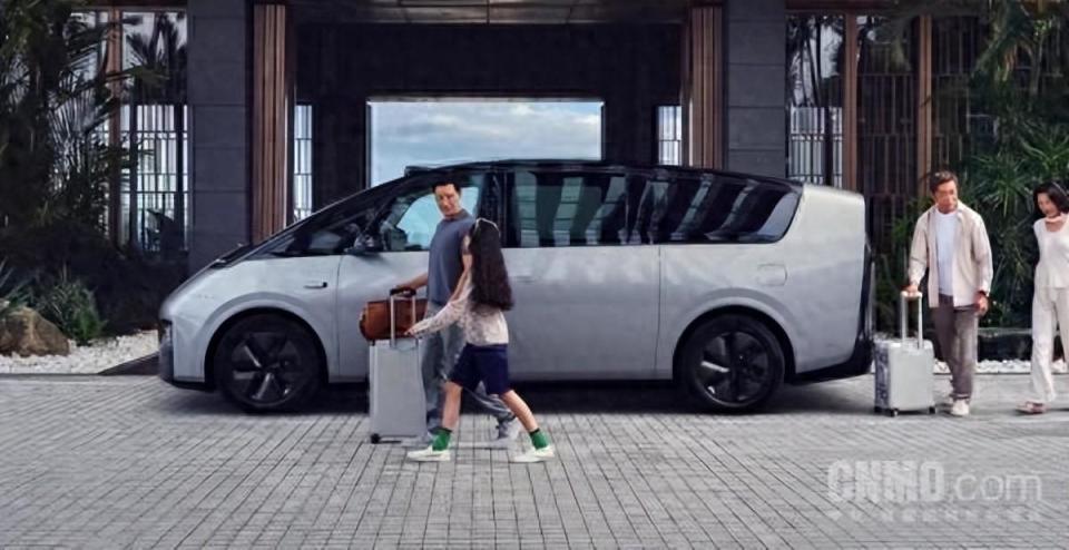 理想要求全国所有门店都上MEGA，L6 2022款跌至感人价-新浪汽车