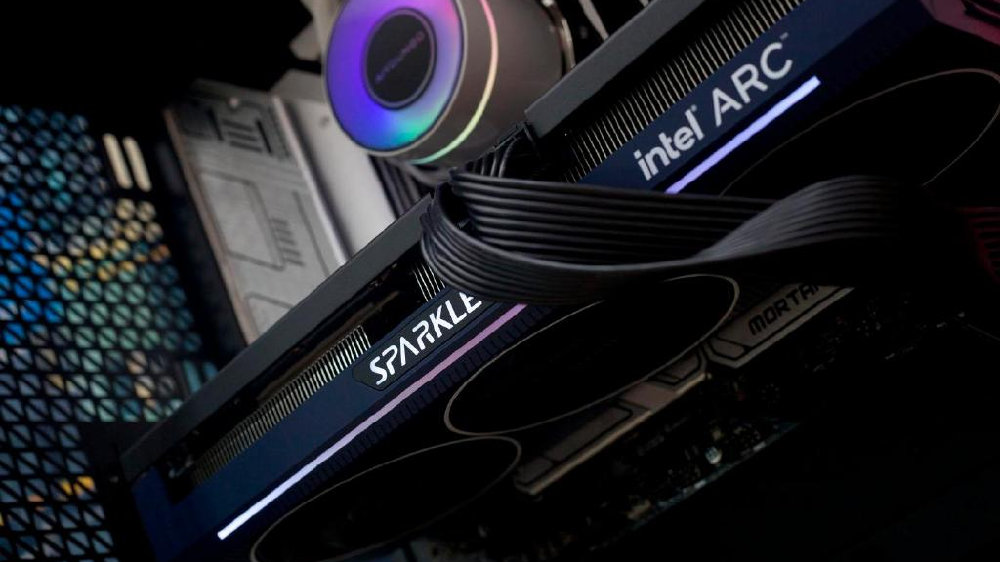 3i平台体验性能加持，13600KF+B760M+撼与科技A770 TITAN装机体验|安钛克|显卡|微星_新浪新闻