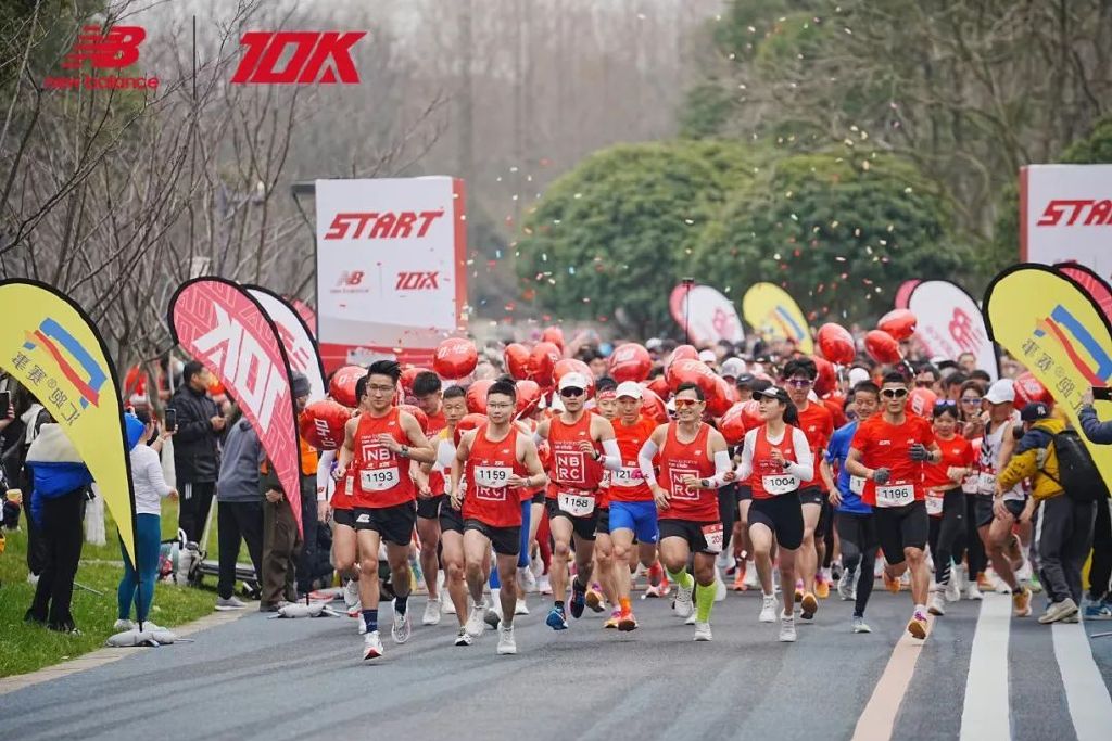 现场 | NB10K无锡站：“十”不可挡，破风开跑！|无锡市_新浪新闻