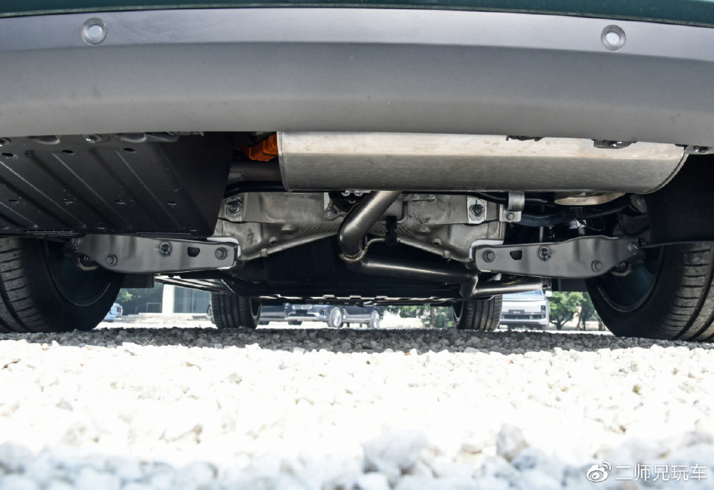 让BBA压力很大，轴距3米多，配置拉满格的理想L7/L8咋卷成这样？