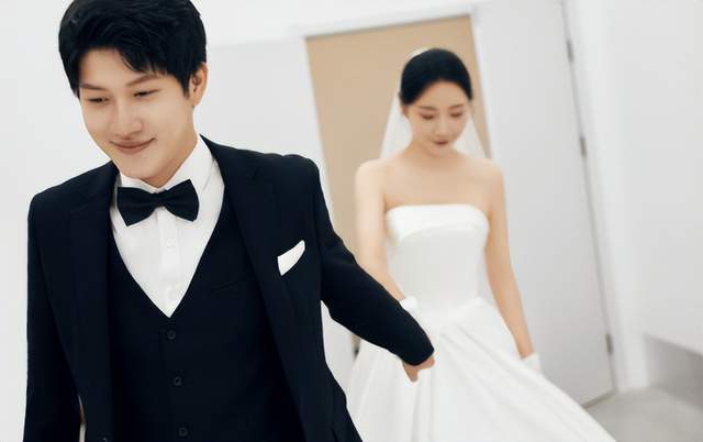 YJJ坦言：婚后生活“应该”算幸福，劫杯看好YZG，粉丝：求你闭嘴吧