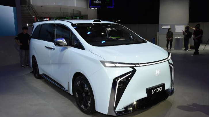 配零重力座椅、续航超750km，合创V09内饰公布，还有雷神联名版本-新浪汽车