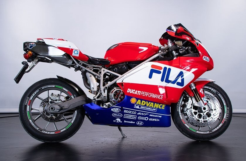 美图赏析丨FILA斐乐 X 杜卡迪 Ducati|斐乐|杜卡迪|美图_新浪新闻