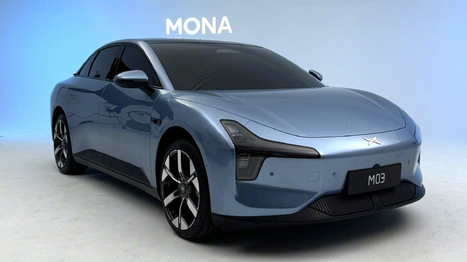全网首发实拍小鹏MONA M03，何小鹏称销量要超过小米SU7-新浪汽车