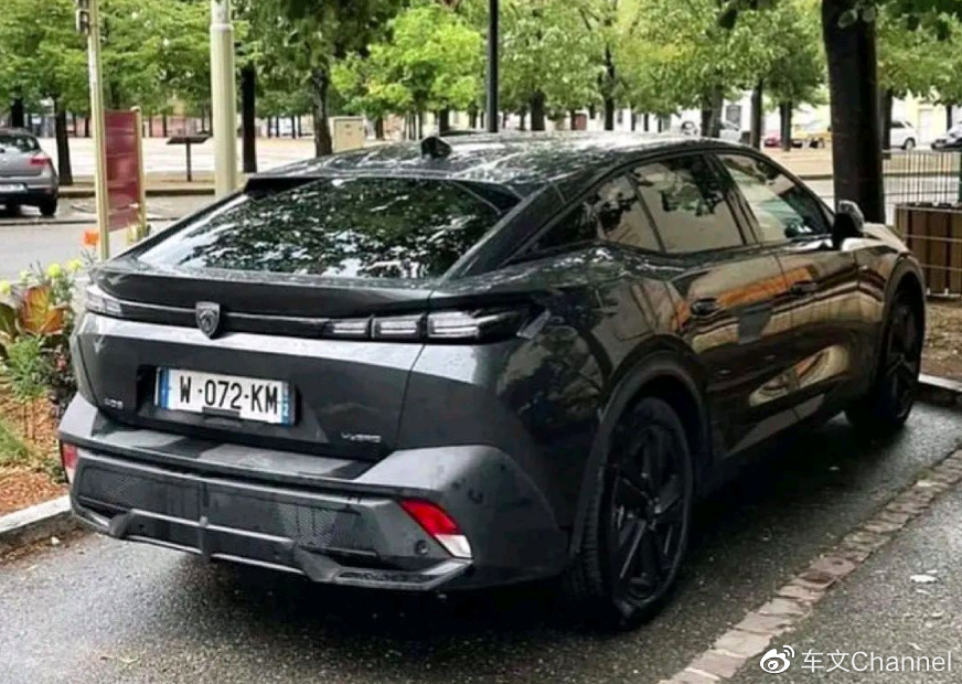 两大新车登场，新标致408X/新款标致e-208实力如何，救市之作？