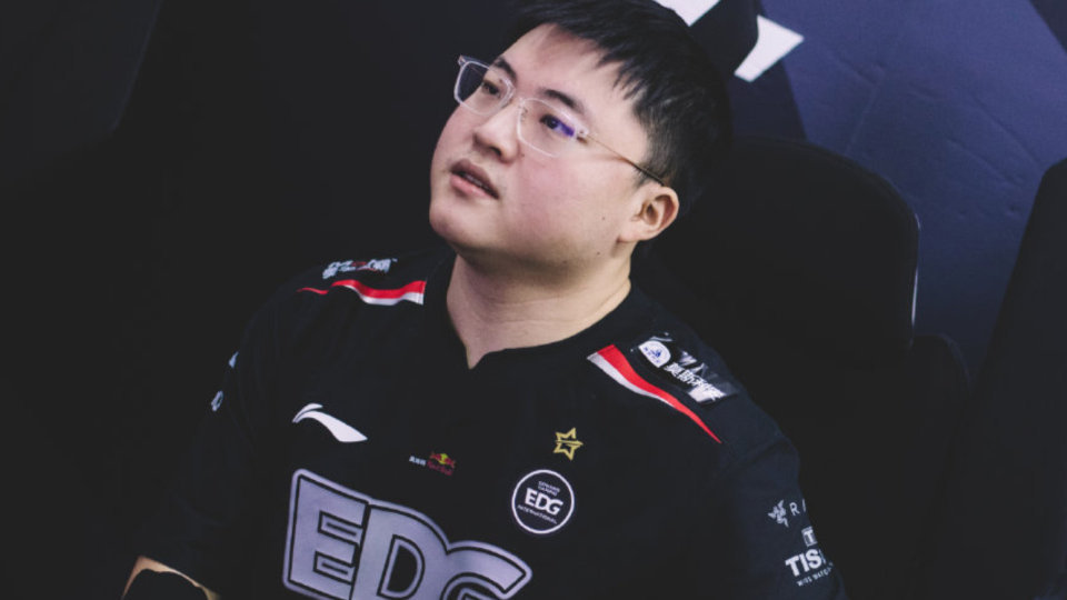 EDG收获冒泡赛复活甲！有两次机会去S13！管泽元不看好他们|管泽元|复活|晋级_新浪新闻