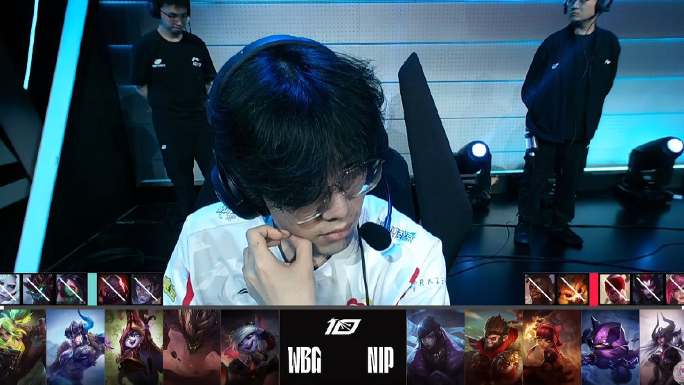 尽兴！Theshy上单AP石头人单杀助WBG晋级季后赛|石头人|季后赛|晋级_新浪新闻