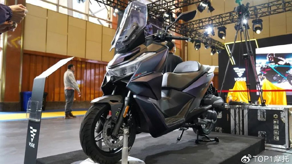 成都车展4车齐发，无极SR250GT、DS525X升级版登场，250RR降5千多|无极|旷野|新车_新浪新闻