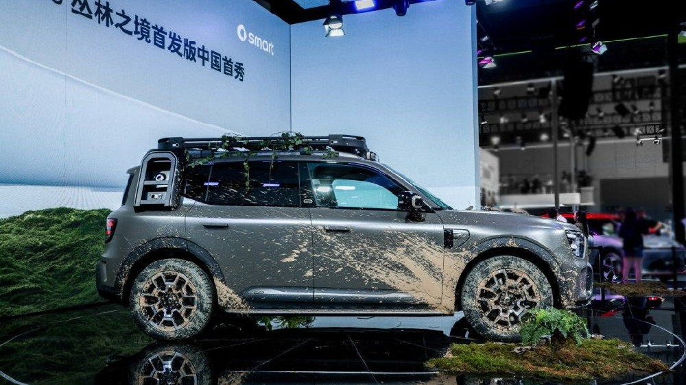 从问界M9到smart精灵5号，为何顶尖车企纷纷拥抱ALPD激光技术？-新浪汽车