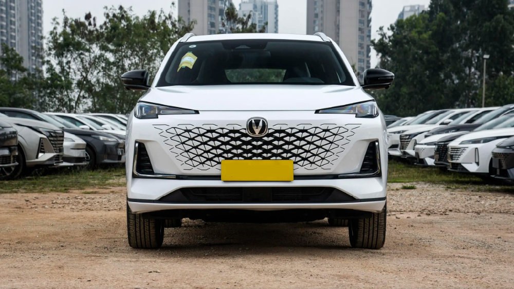 优惠后7.99万元起，纯电续航125公里，深度解读长安CS55PLUS PHEV-新浪汽车