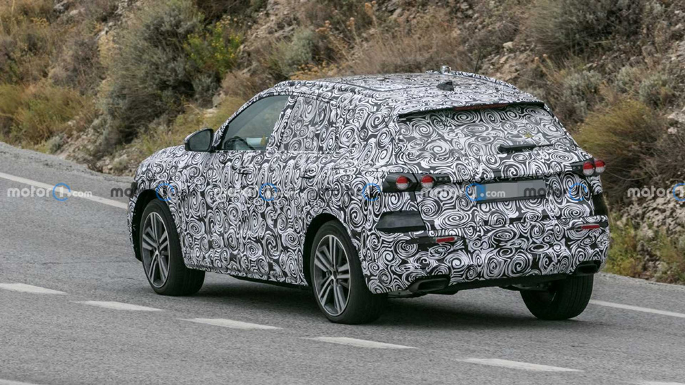 搭载插电式混动系统 瞄准宝马X3M 奥迪RS Q5谍照曝光